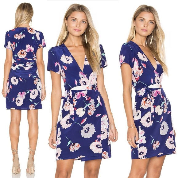 Yumi Kim | Dresses | Yumi Kim Grapevine Wrap Dress Mini Short Sleeve ...